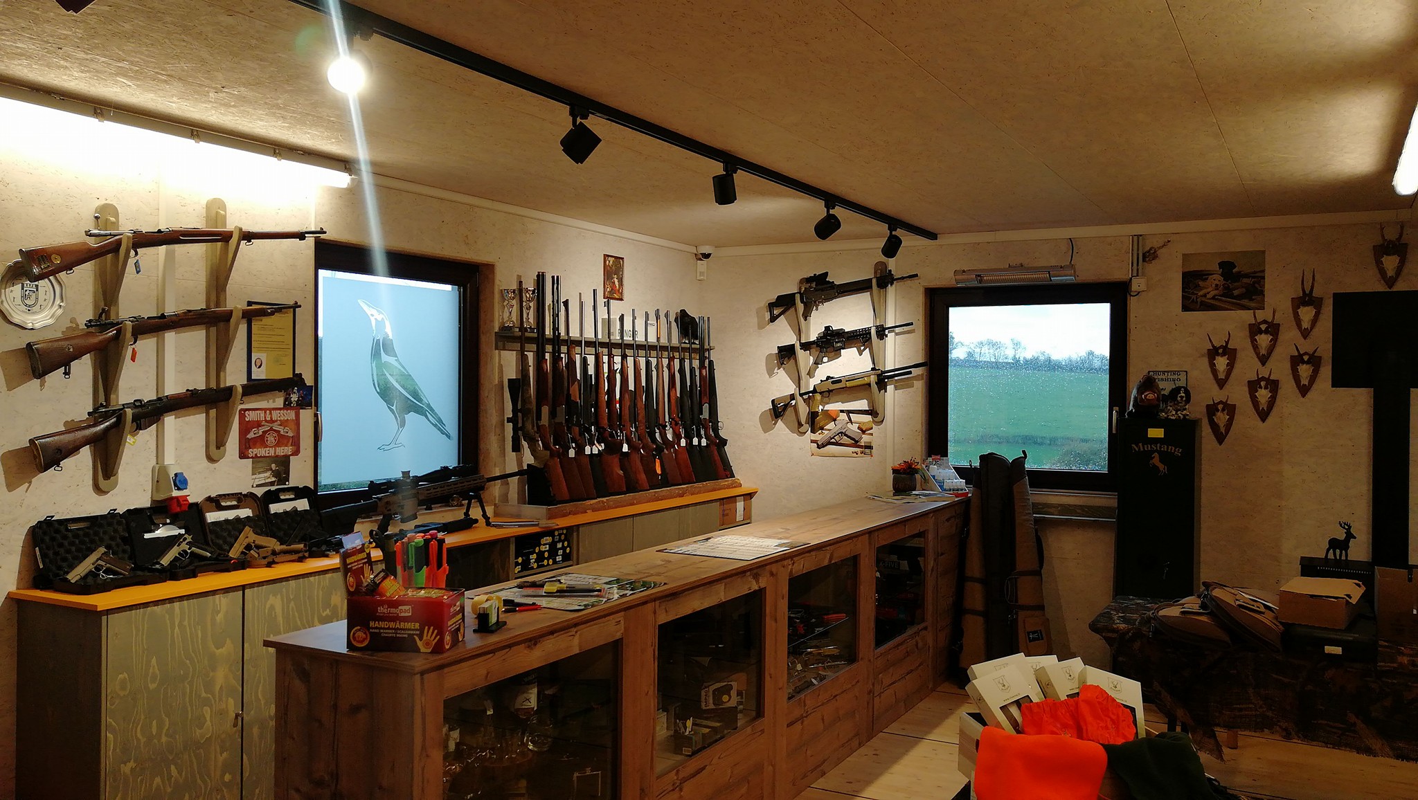 Raven Hunting – Waffen- und Jagdshop aus Ostbelgien